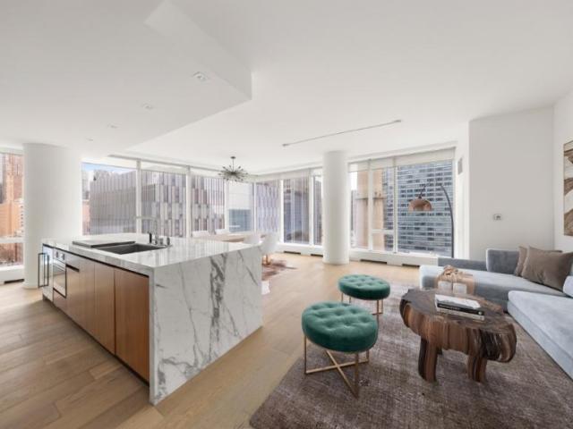 2 bedroom, New York NY 10023 99999617