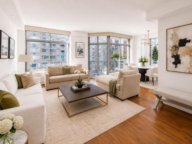 2 bedroom, New York NY 10065 102761127