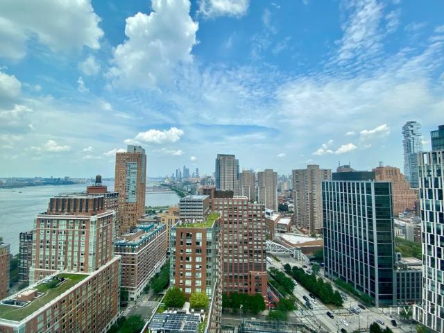 2 bedroom, New York NY 10282 LS68170717