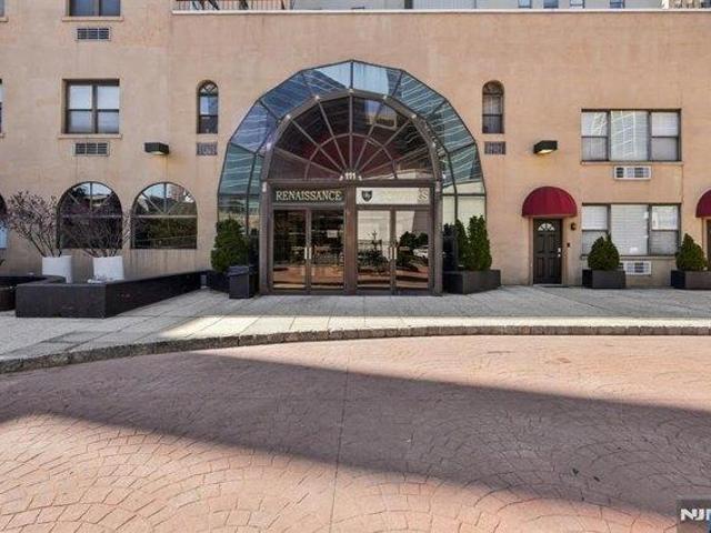 2 bedroom, Newark NJ 07102 102723921