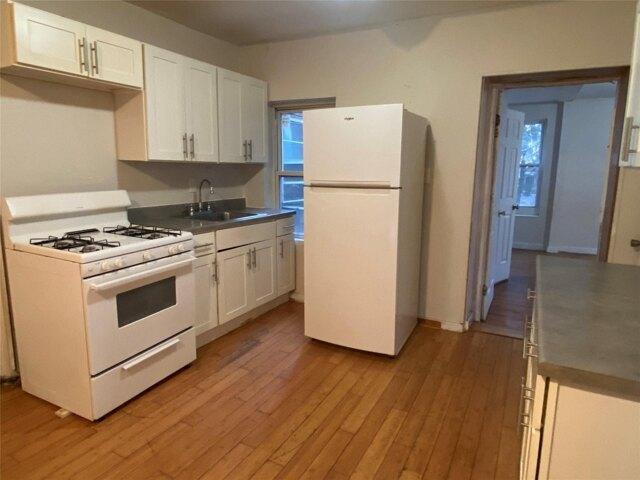 2 bedroom, Newburgh NY 12550 88563486