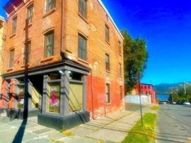 2 bedroom, Newburgh NY 12550 88573228