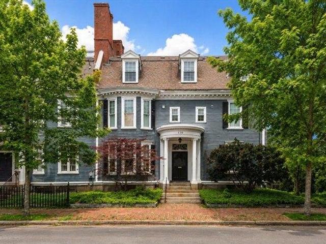 2 bedroom, Newburyport MA 01950 104512375
