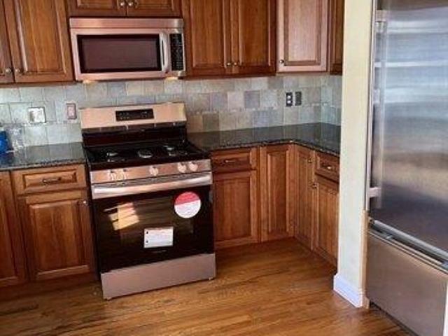 2 bedroom, Newburyport MA 01950 LS101800447