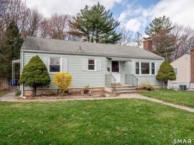 2 bedroom, Newington CT 06111 LS102281868
