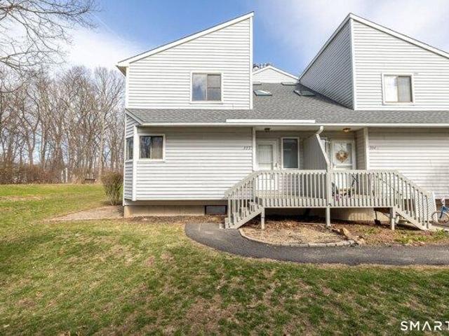 2 bedroom, Newington CT 06111 LS102595981
