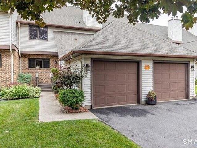 2 bedroom, Newington CT 06111 104114485