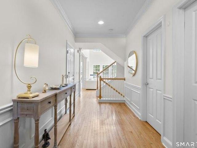 2 bedroom, Newington CT 06111 104832339