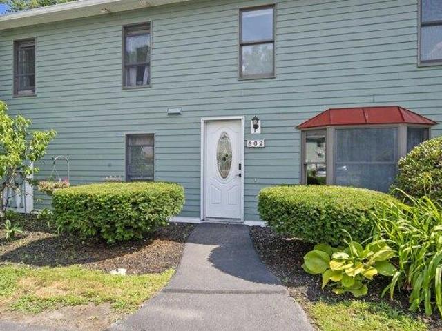 2 bedroom, Newmarket NH 03857 104687500