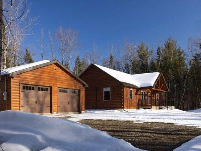 2 bedroom, Newport ME 04953 LS102798436
