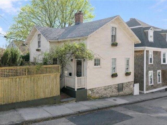 2 bedroom, Newport RI 02840 101801843