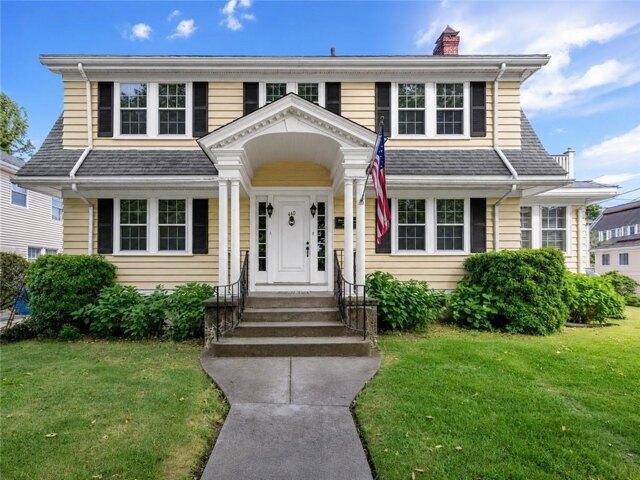 2 bedroom, Newport RI 02840 105142470