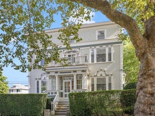 2 bedroom, Newport RI 02840 LS101630297