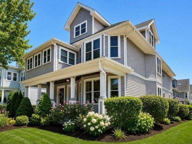 2 bedroom, Newton MA 02458 105127274