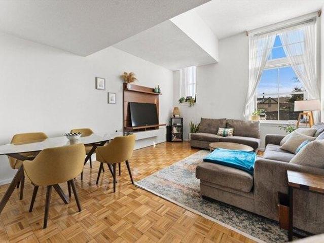 2 bedroom, Newton MA 02464 LS103100636