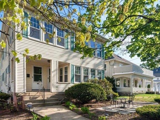 2 bedroom, Newton MA 02465 LS103018330
