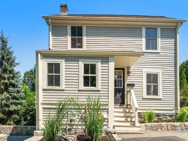 2 bedroom, Newton MA 02462 105107899