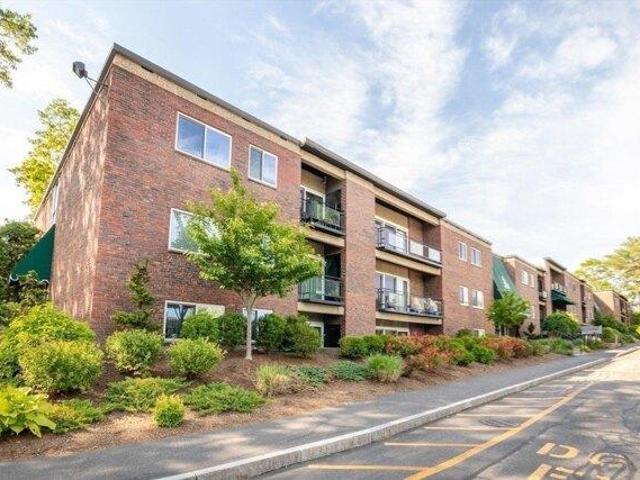 2 bedroom, Needham MA 02492 102670145