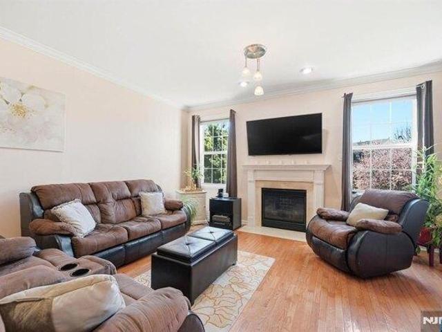 2 bedroom, Nutley NJ 07110 LS102776405