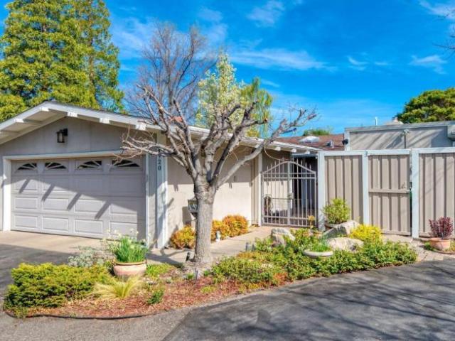 2 bedroom, NV NV LS101447917