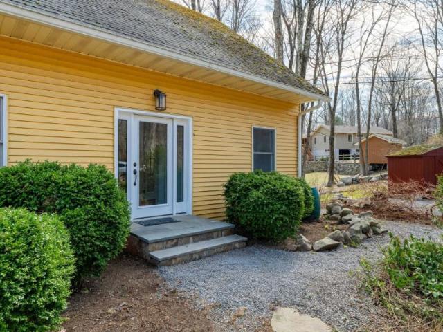 2 bedroom, NY NY 100980151