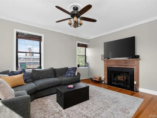 2 bedroom, NY NY 102715937