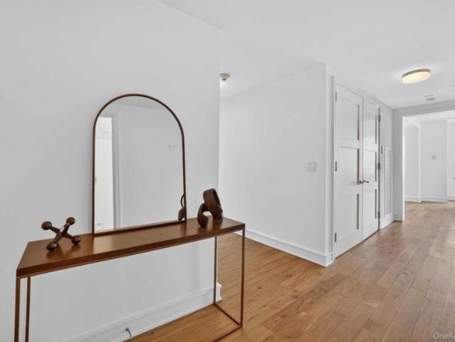 2 bedroom, NY NY LS98373545