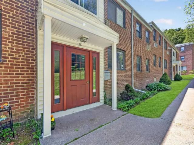 2 bedroom, NY NY LS102795092