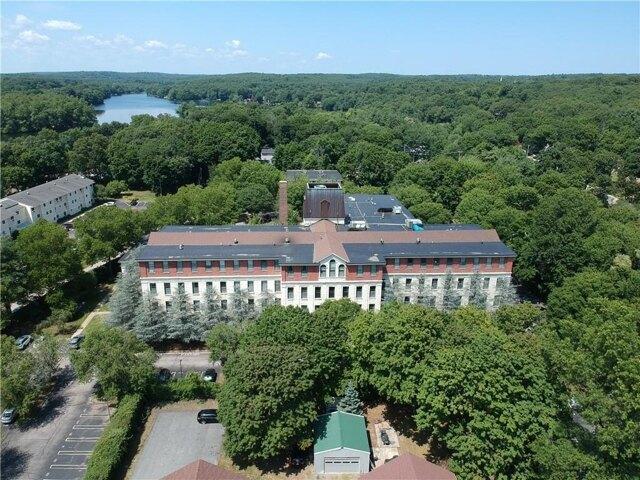 2 bedroom, Smithfield RI 02917 105108887