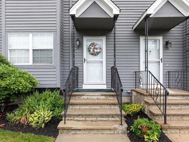2 bedroom, Smithfield RI 02917 105109502