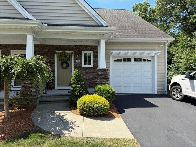 2 bedroom, Smithfield RI 02917 105116495