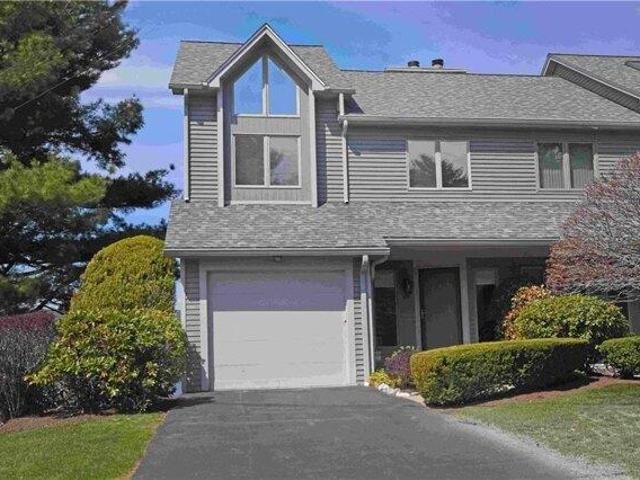 2 bedroom, Smithfield RI 02917 LS102776404
