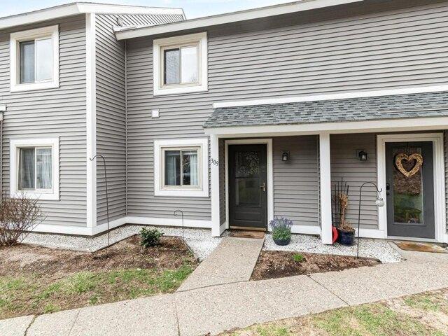 2 bedroom, South Burlington VT 05403 104788229