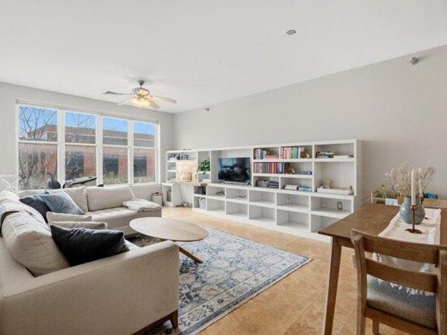 2 bedroom, South Burlington VT 05403 104869877