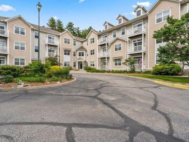 2 bedroom, South Burlington VT 05403 104330072