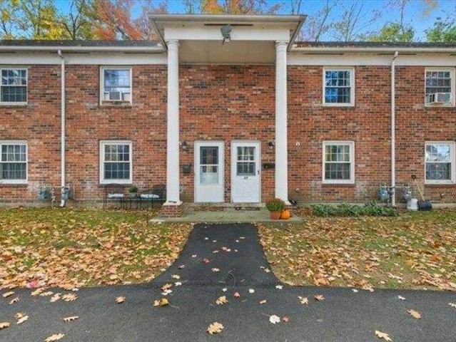 2 bedroom, South Burlington VT 05403 LS102446887