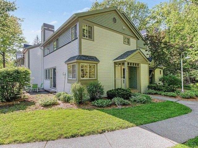 2 bedroom, South Burlington VT 05403 LS103069756