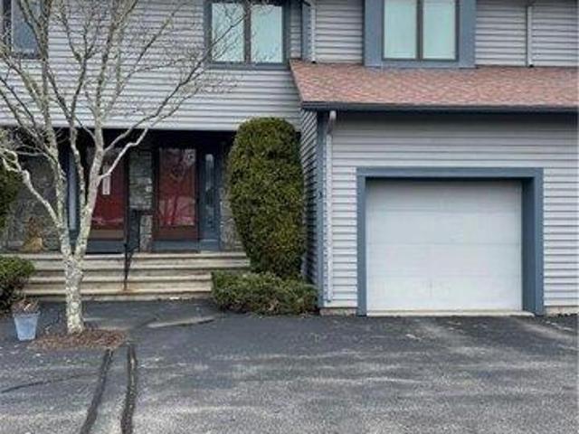 2 bedroom, South Kingstown RI 02879 102827925