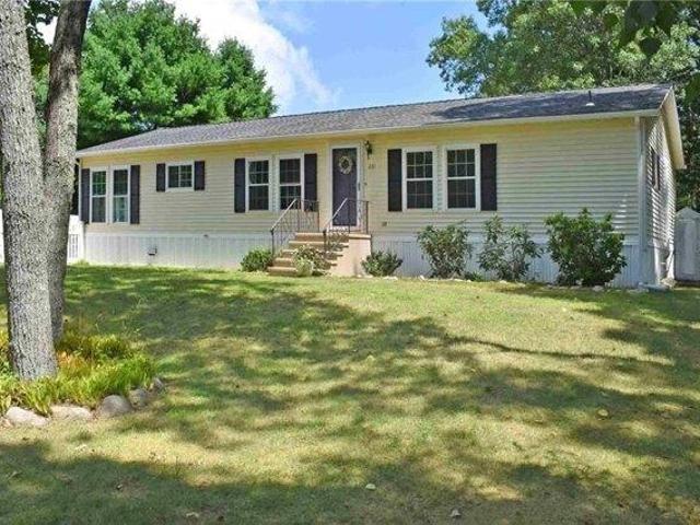 2 bedroom, South Kingstown RI 02879 105095616
