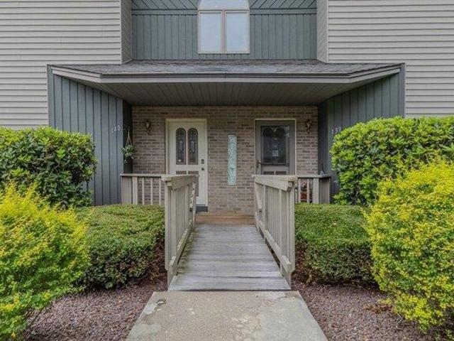 2 bedroom, South Hadley MA 01075 LS102593252