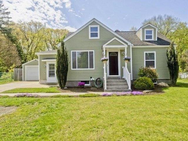 2 bedroom, South Hadley MA 01075 102476222