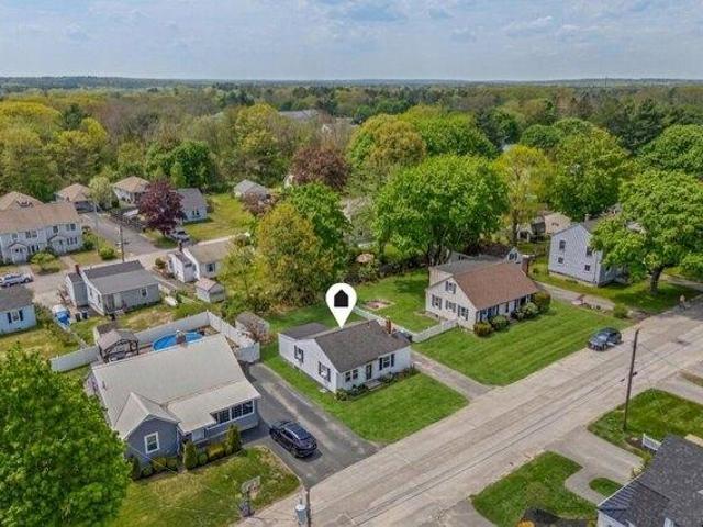 2 bedroom, South Portland ME 04106 102562351