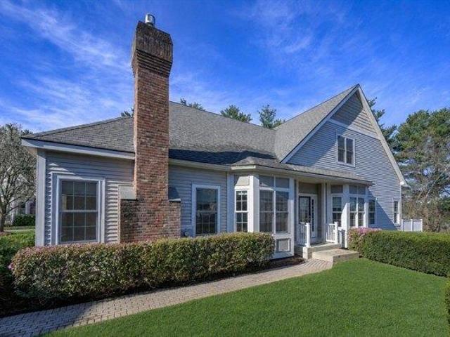 2 bedroom, Southborough MA 01772 102121847