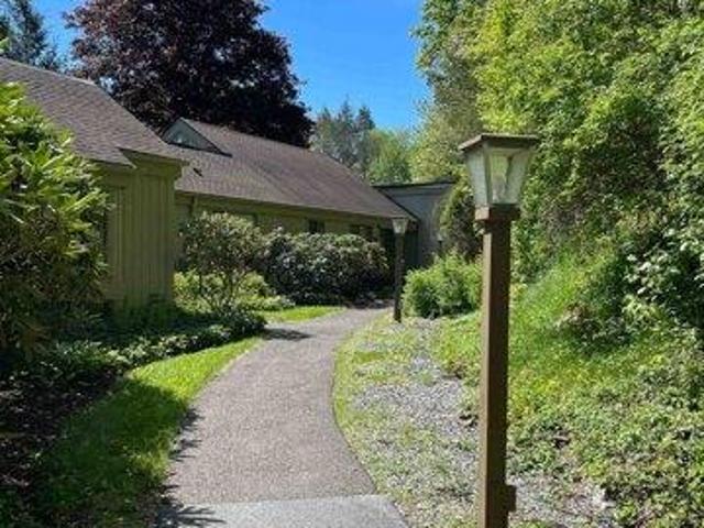 2 bedroom, Southbury CT 06488 LS102828423
