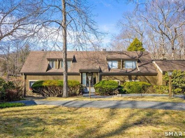 2 bedroom, Southbury CT 06488 102282247