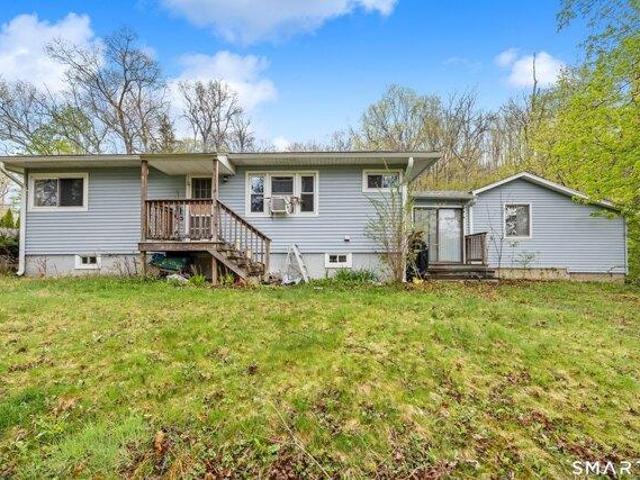 2 bedroom, Southbury CT 06488 102344980