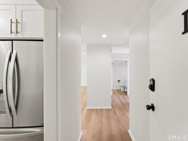 2 bedroom, Southbury CT 06488 102583066
