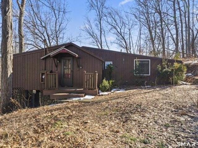 2 bedroom, Southbury CT 06488 102594646