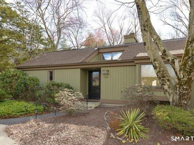 2 bedroom, Southbury CT 06488 102799580