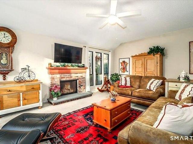 2 bedroom, Southbury CT 06488 102801485